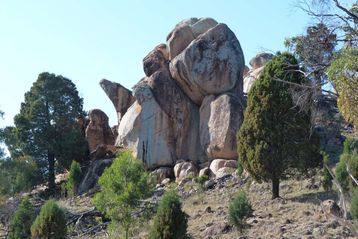 Rocky Outcrops in Australia – ANU Sustainable Farms